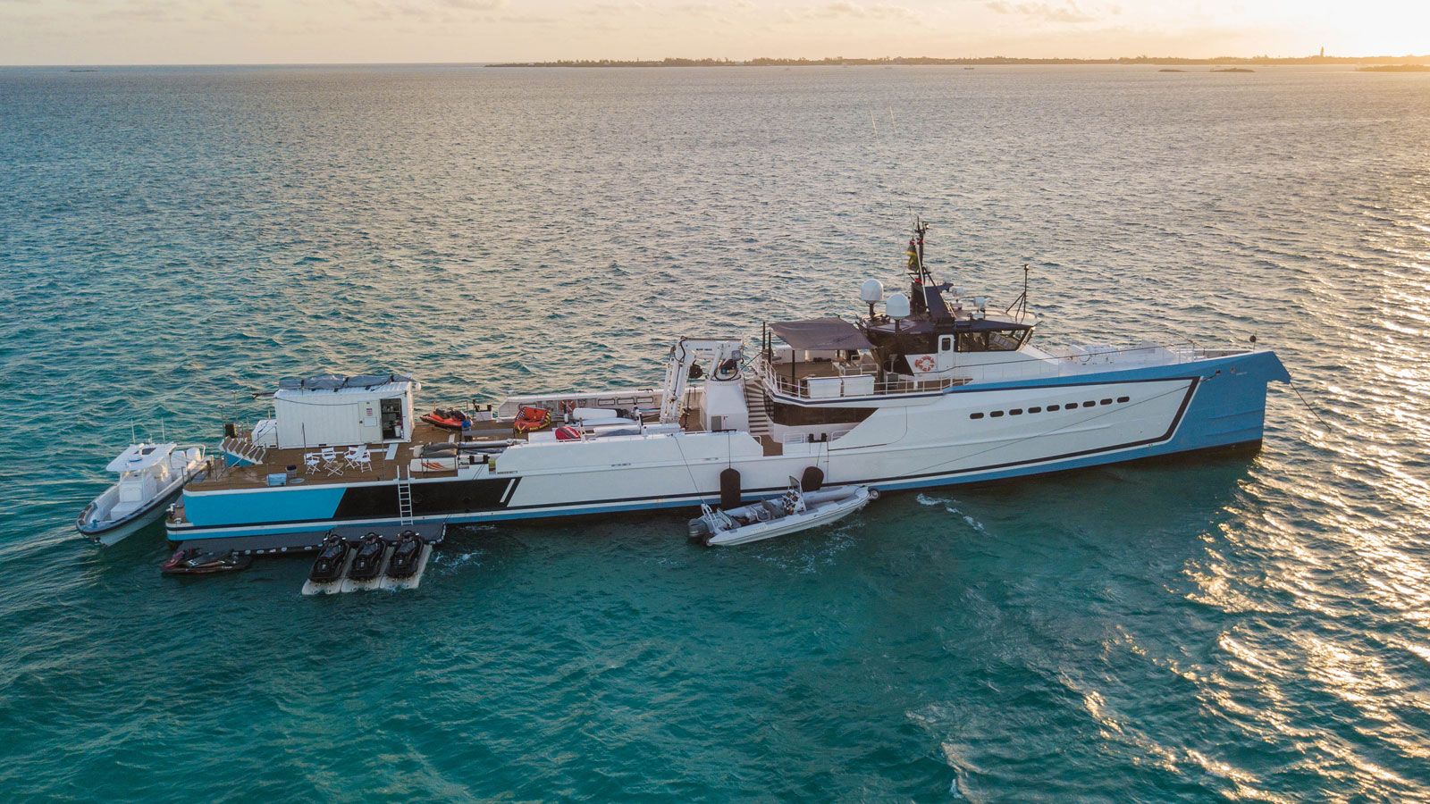 Damen support vessel Shadow for sale